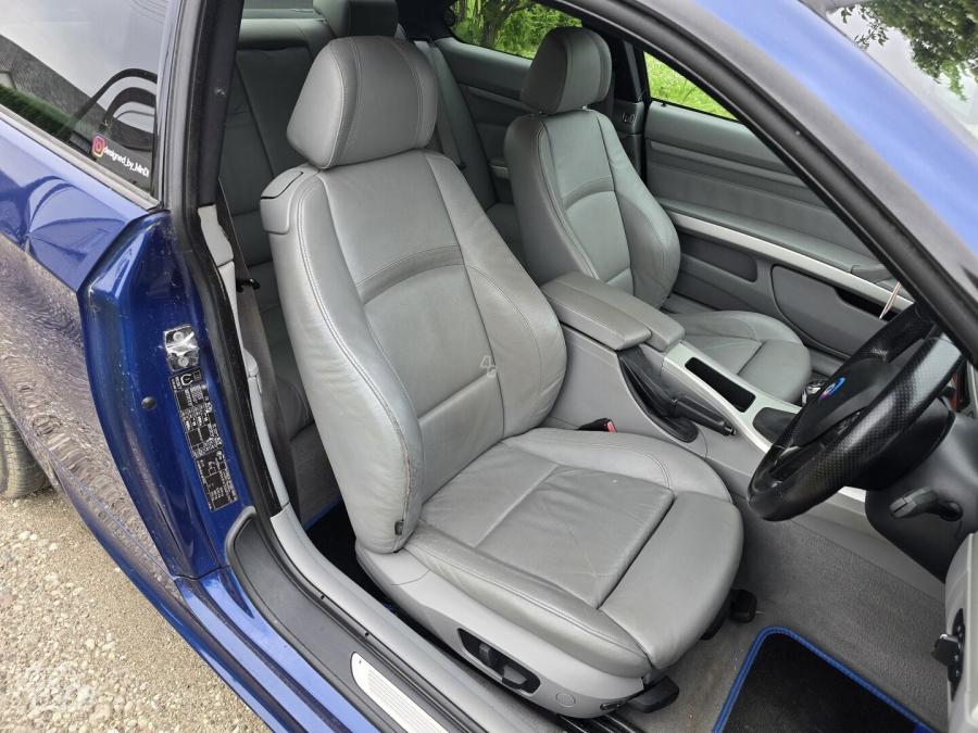 Zils BMW 320 2007 Gargždai, ar dzinēja tilpumu 2.00 L un nobraukumu 184 tūkst. km par 2500 €, foto 10 vietnē AUTOMOTO.COM.LV