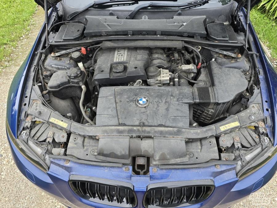 Zils BMW 320 2007 Gargždai, ar dzinēja tilpumu 2.00 L un nobraukumu 184 tūkst. km par 2500 €, foto 11 vietnē AUTOMOTO.COM.LV