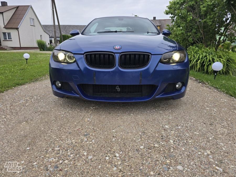 Zils BMW 320 2007 Gargždai, ar dzinēja tilpumu 2.00 L un nobraukumu 184 tūkst. km par 2500 €, foto 15 vietnē AUTOMOTO.COM.LV