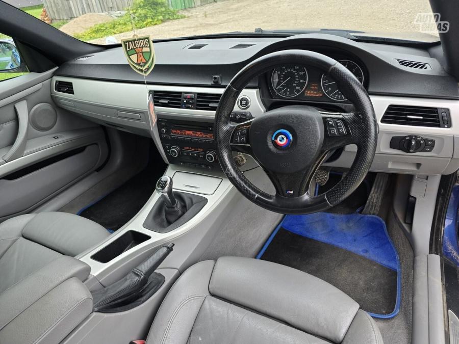 Zils BMW 320 2007 Gargždai, ar dzinēja tilpumu 2.00 L un nobraukumu 184 tūkst. km par 2500 €, foto 20 vietnē AUTOMOTO.COM.LV
