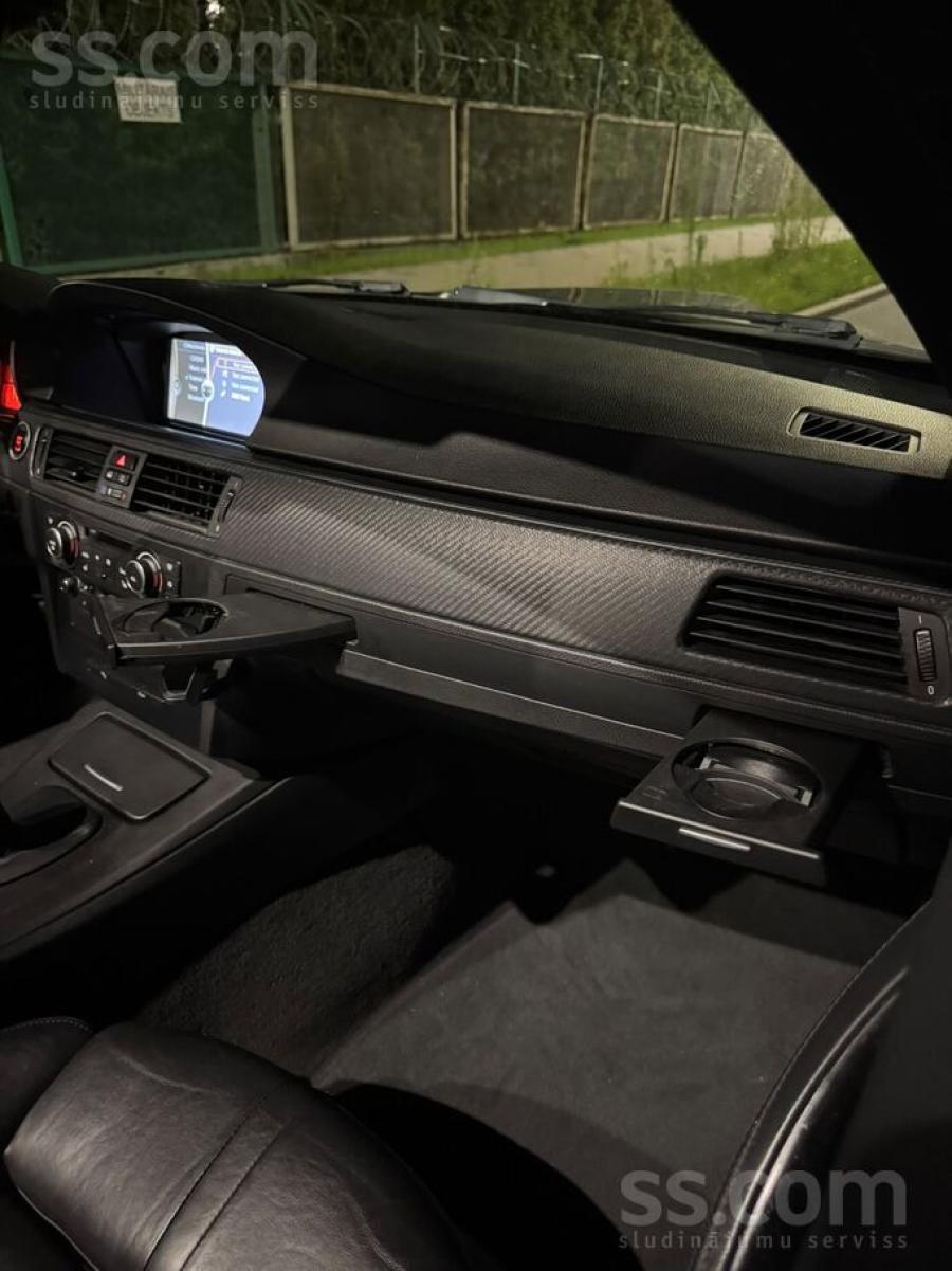 Zils BMW 320 2007 Rīga, ar dzinēja tilpumu 4.00 L un nobraukumu 127 tūkst. km par 20999 €, foto 10 vietnē AUTOMOTO.COM.LV