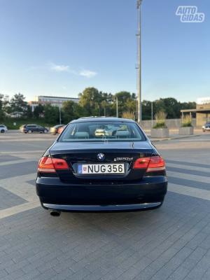 Blue BMW 320 2008 in Kaunas, with an engine capacity of 2.00 L and mileage of 380 thousand km for 3950 €, photo 17 on AUTOMOTO.COM.LV