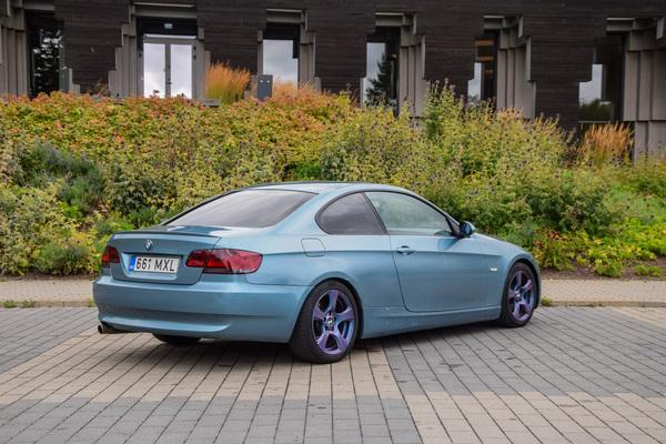 Blue BMW 320 2008 in Tallinn, with an engine capacity of 2.00 L and mileage of 490 thousand km for 5999 €, photo 4 on AUTOMOTO.COM.LV