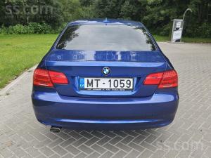 Zils BMW 320 2011 Rīga, ar dzinēja tilpumu 2.00 L un nobraukumu 217 tūkst. km par 7900 €, foto 8 vietnē AUTOMOTO.COM.LV