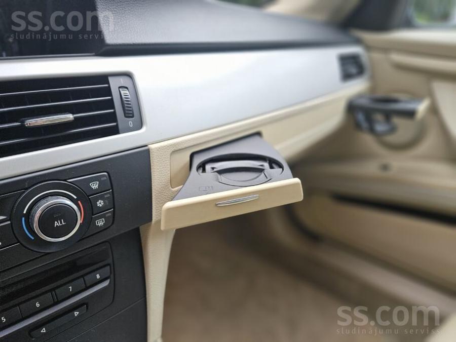 Zils BMW 320 2011 Rīga, ar dzinēja tilpumu 2.00 L un nobraukumu 217 tūkst. km par 7900 €, foto 15 vietnē AUTOMOTO.COM.LV