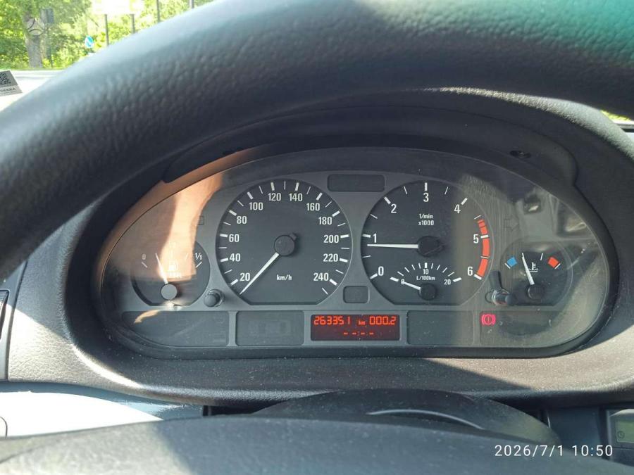 Синий БМВ 320 2002 в Алитус, объемом двигателя 2.00 л и пробегом 264 тыс. км за 2399 €, фото 15 на AUTOMOTO.COM.LV