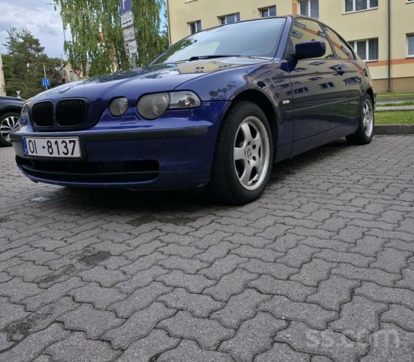 Blue BMW 320 2002 in Valmiera, with an engine capacity of 2.00 L and mileage of 398 thousand km for 2200 €, photo 2 on AUTOMOTO.COM.LV