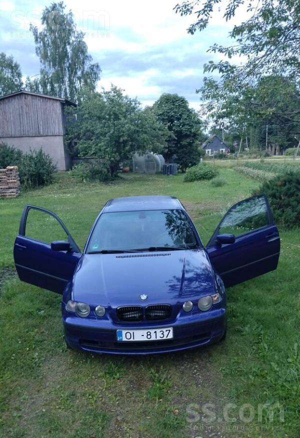 Blue BMW 320 2002 in Valmiera, with an engine capacity of 2.00 L and mileage of 398 thousand km for 2200 €, photo 3 on AUTOMOTO.COM.LV
