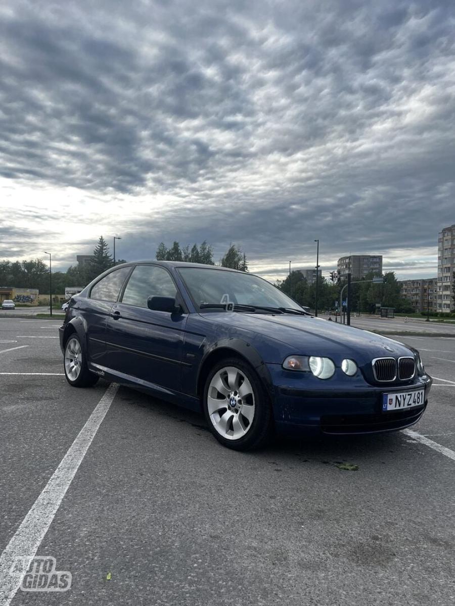 Blue BMW 320 2003 in Kaunas, with an engine capacity of 2.00 L and mileage of 420 thousand km for 1500 €, photo 3 on AUTOMOTO.COM.LV