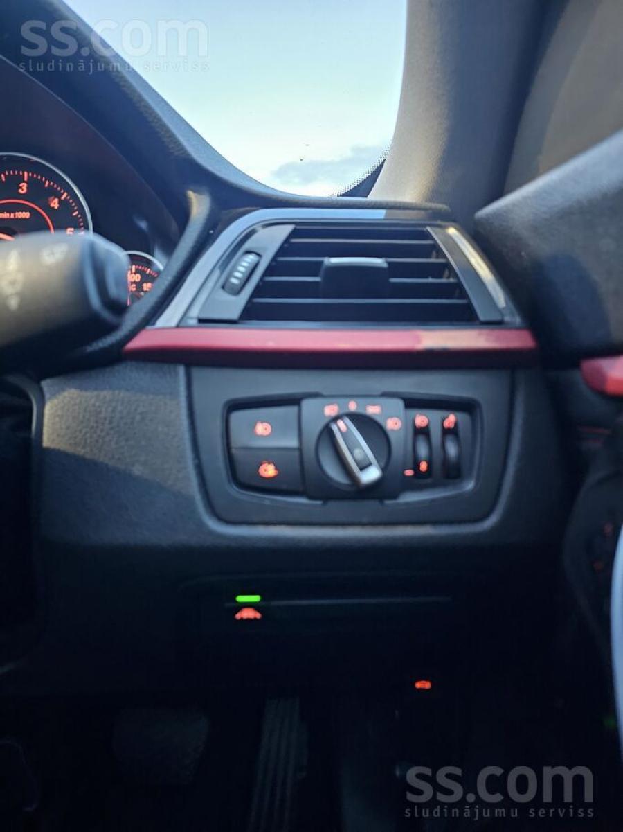 Zils BMW 320 2014 Rīga, ar dzinēja tilpumu 2.00 L un nobraukumu 290 tūkst. km par 5999 €, foto 10 vietnē AUTOMOTO.COM.LV