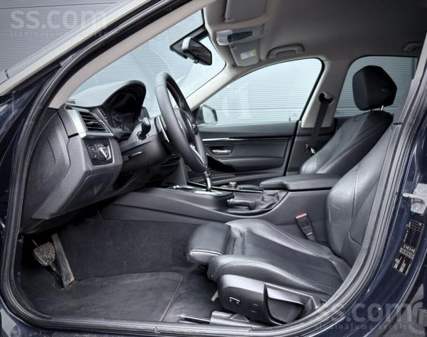 Blue BMW 320 2018 in Riga, with an engine capacity of 2.00 L and mileage of 225 thousand km for 14650 €, photo 8 on AUTOMOTO.COM.LV