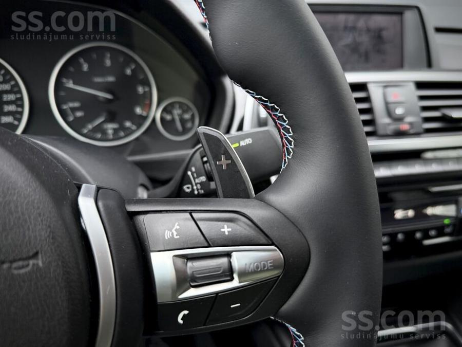 Blue BMW 320 2018 in Riga, with an engine capacity of 2.00 L and mileage of 225 thousand km for 14650 €, photo 12 on AUTOMOTO.COM.LV