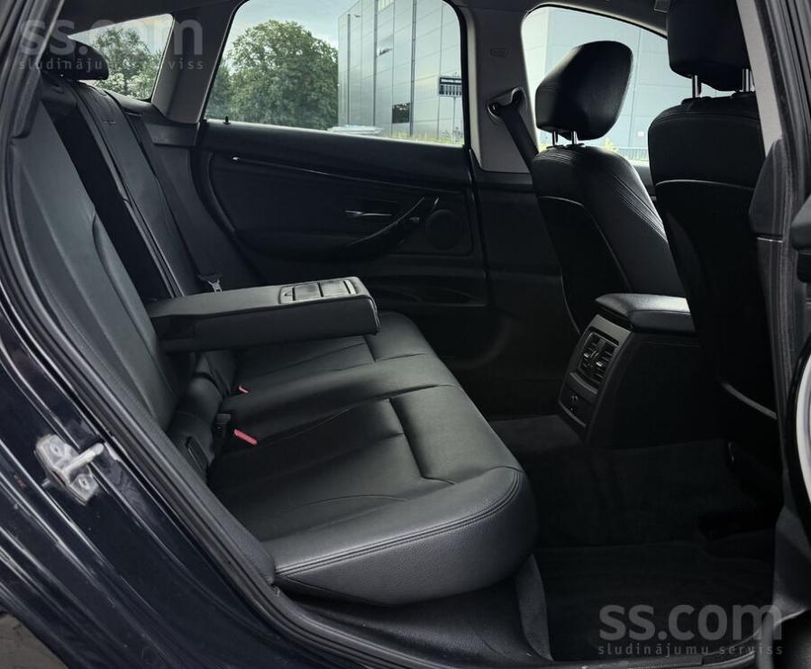 Blue BMW 320 2018 in Riga, with an engine capacity of 2.00 L and mileage of 225 thousand km for 14650 €, photo 19 on AUTOMOTO.COM.LV
