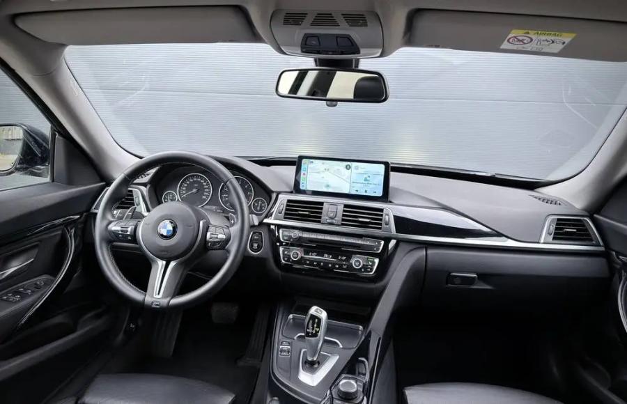 Blue BMW 320 2018 in Riga, with an engine capacity of 2.00 L and mileage of 227 thousand km for 14650 €, photo 9 on AUTOMOTO.COM.LV