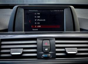 Blue BMW 320 2018 in Riga, with an engine capacity of 2.00 L and mileage of 222 thousand km for 14995 €, photo 17 on AUTOMOTO.COM.LV