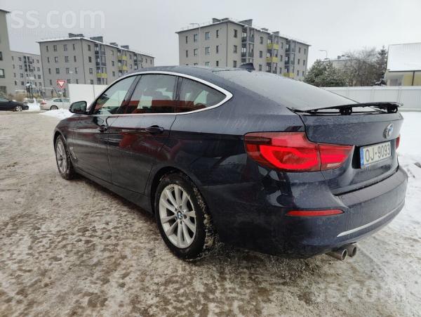 Zils BMW 320 2020 Rīga, ar dzinēja tilpumu 2.00 L un nobraukumu 164 tūkst. km par 17300 €, foto 1 vietnē AUTOMOTO.COM.LV