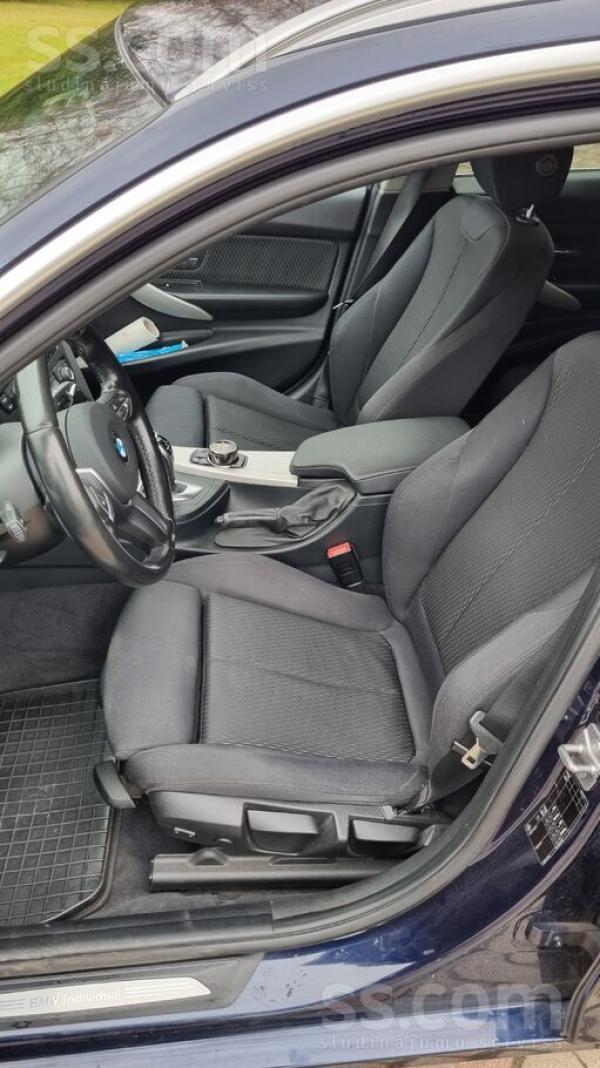 Blue BMW 320 2014 in Jelgava, with an engine capacity of 2.00 L and mileage of 245 thousand km for 9850 €, photo 9 on AUTOMOTO.COM.LV