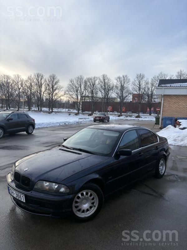 Blue BMW 320 1998 in Saldus, with an engine capacity of 2.00 L and mileage of 450 thousand km for 1700 €, photo 6 on AUTOMOTO.COM.LV