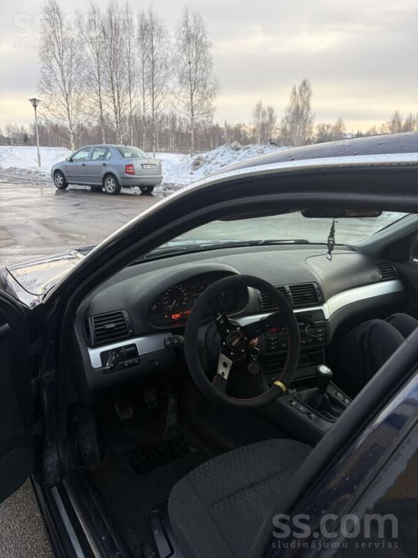 Blue BMW 320 1998 in Saldus, with an engine capacity of 2.00 L and mileage of 450 thousand km for 1700 €, photo 7 on AUTOMOTO.COM.LV