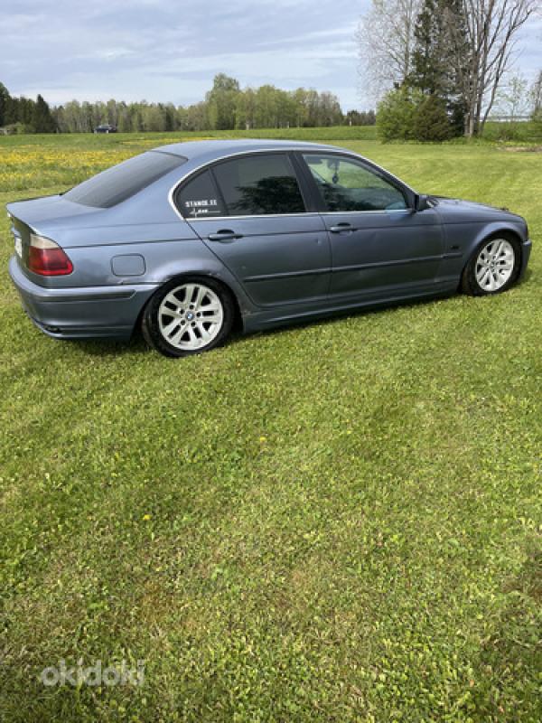Zils BMW 320 1998 Pērnava, ar dzinēja tilpumu 2.50 L un nobraukumu 369 tūkst. km par 2000 €, foto 4 vietnē AUTOMOTO.COM.LV