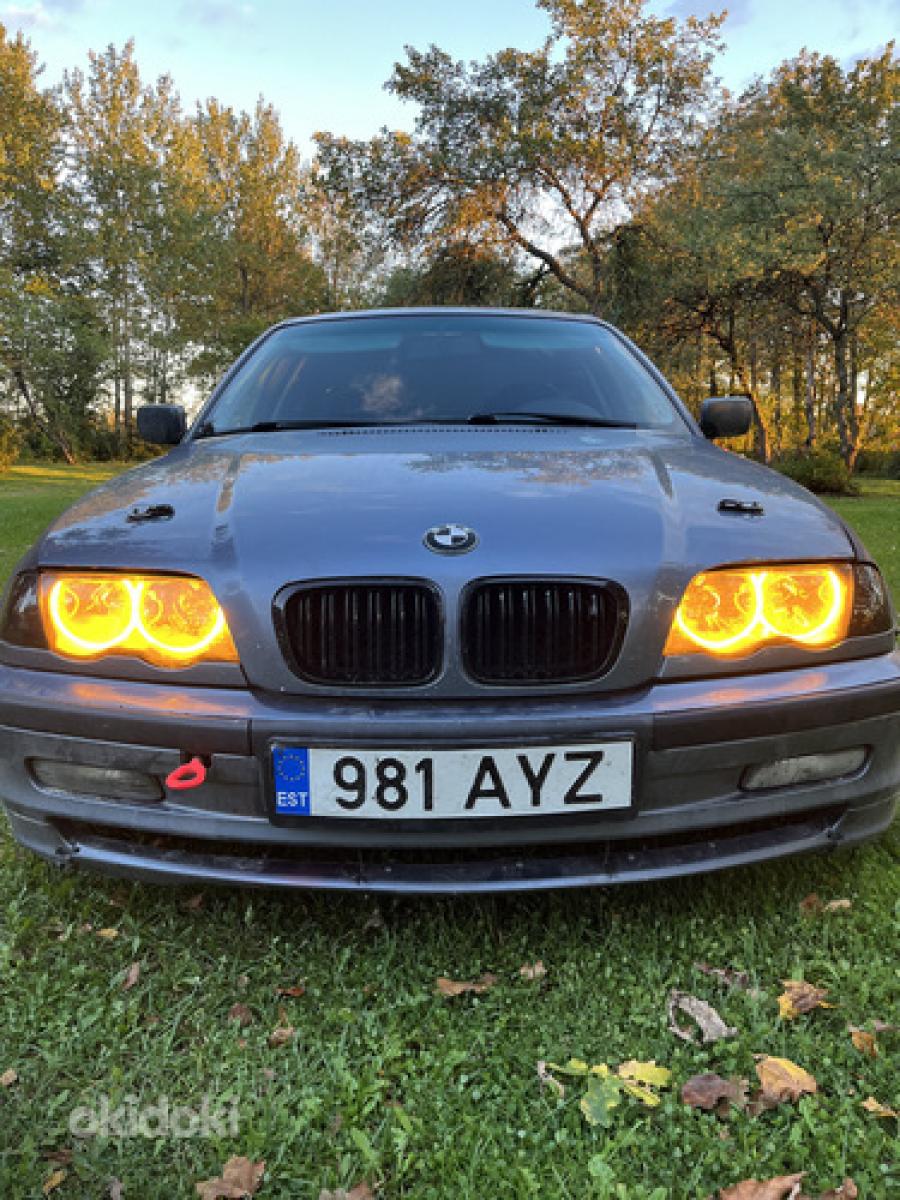 Zils BMW 320 1998 Pērnava, ar dzinēja tilpumu 2.50 L un nobraukumu 369 tūkst. km par 2000 €, foto 8 vietnē AUTOMOTO.COM.LV