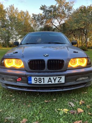 Zils BMW 320 1998 Pērnava, ar dzinēja tilpumu 2.50 L un nobraukumu 369 tūkst. km par 2000 €, foto 15 vietnē AUTOMOTO.COM.LV