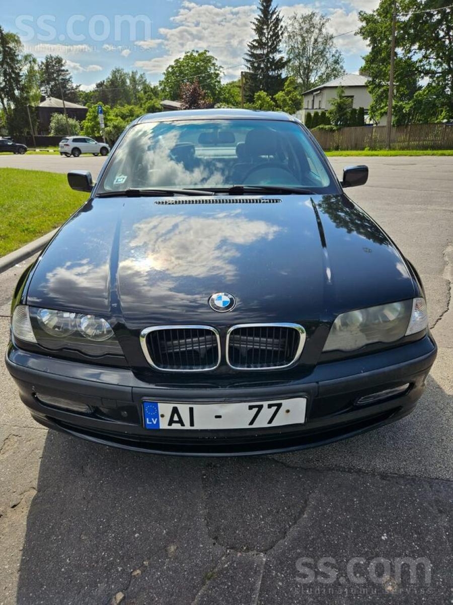 Zils BMW 320 1999 Rīga, ar dzinēja tilpumu 2.00 L un nobraukumu 260 tūkst. km par 1200 €, foto 1 vietnē AUTOMOTO.COM.LV