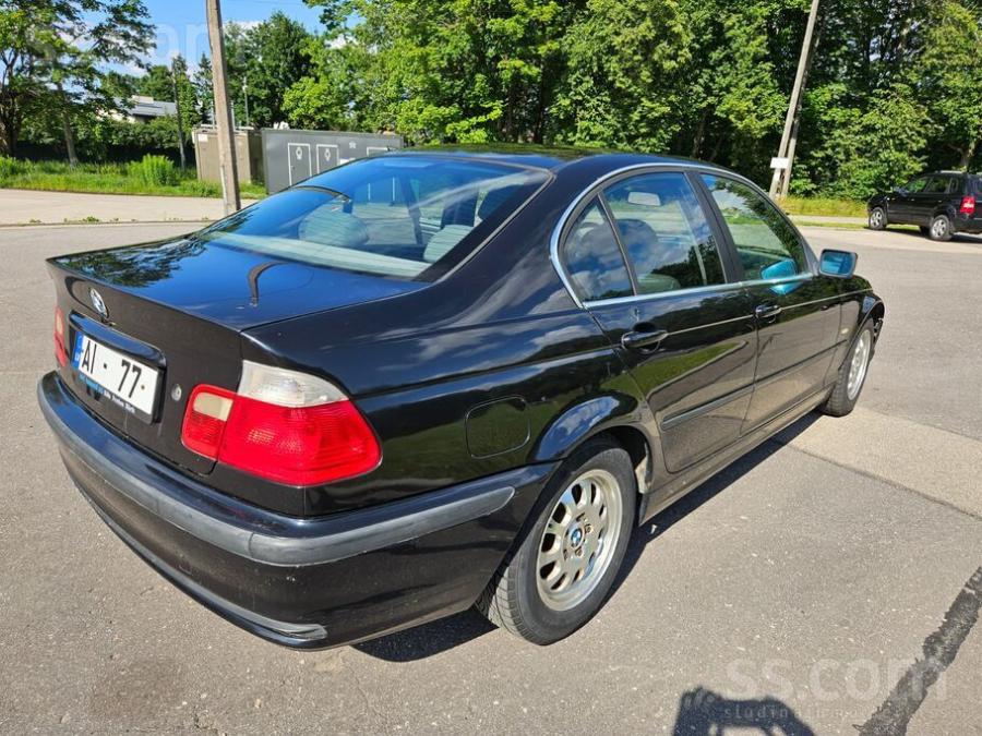 Zils BMW 320 1999 Rīga, ar dzinēja tilpumu 2.00 L un nobraukumu 260 tūkst. km par 1200 €, foto 4 vietnē AUTOMOTO.COM.LV