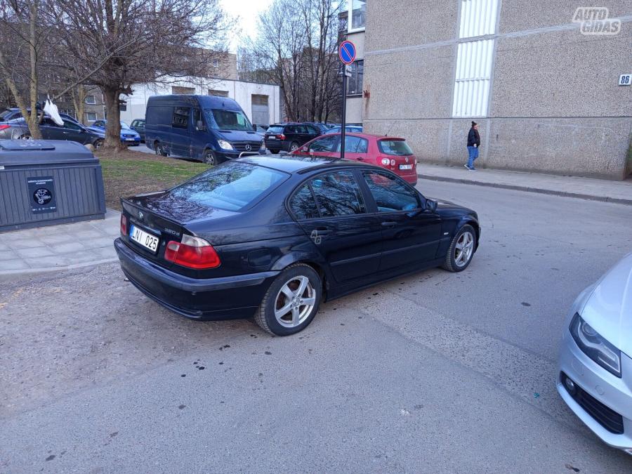 Blue BMW 320 1999 in Vilnius, with an engine capacity of 2.00 L and mileage of 400 thousand km for 1000 €, photo 5 on AUTOMOTO.COM.LV