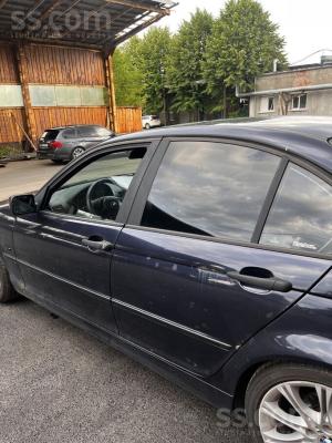 Blue BMW 320 2000 in Riga, with an engine capacity of 2.00 L and mileage of 398 thousand km for 1200 €, photo 12 on AUTOMOTO.COM.LV