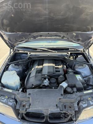 Zils BMW 320 2000 Rīga, ar dzinēja tilpumu 2.00 L un nobraukumu 304 tūkst. km par 1500 €, foto 10 vietnē AUTOMOTO.COM.LV