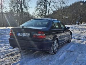 Blue BMW 320 2001 in Vilnius, with an engine capacity of 2.00 L and mileage of 380 thousand km for 1400 €, photo 2 on AUTOMOTO.COM.LV