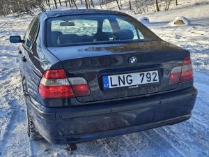 Blue BMW 320 2001 in Vilnius, with an engine capacity of 2.00 L and mileage of 380 thousand km for 1400 €, photo 3 on AUTOMOTO.COM.LV