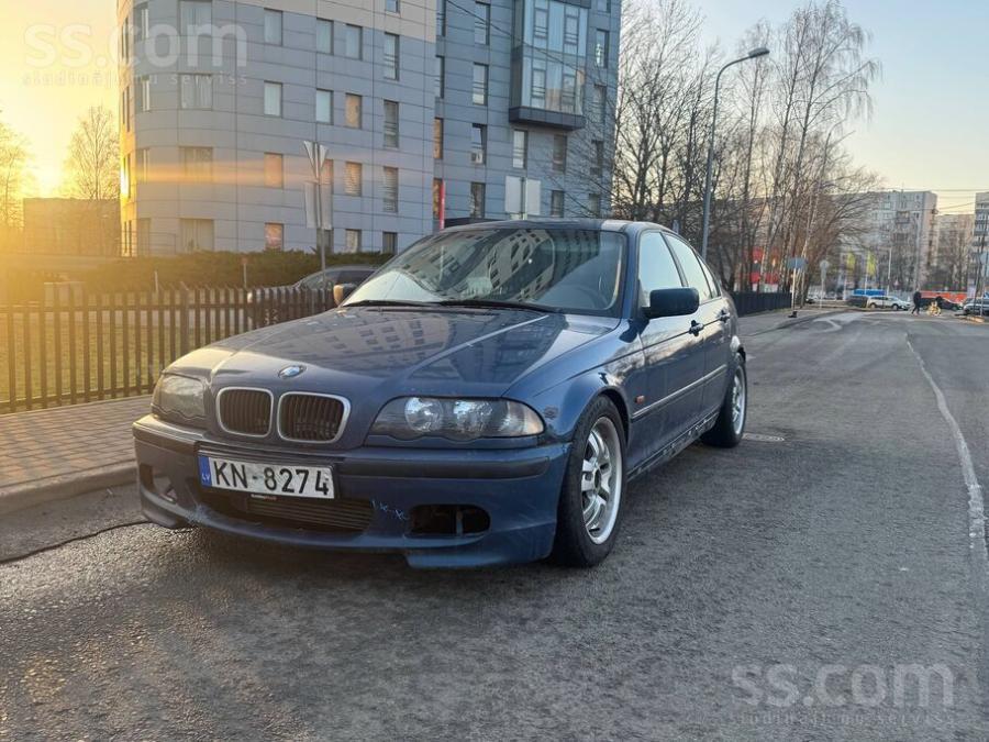Zils BMW 320 2001 Rīga, ar dzinēja tilpumu 2.00 L un nobraukumu 326 tūkst. km par 1600 €, foto 1 vietnē AUTOMOTO.COM.LV