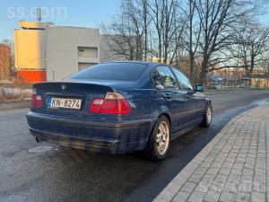 Zils BMW 320 2001 Rīga, ar dzinēja tilpumu 2.00 L un nobraukumu 326 tūkst. km par 1600 €, foto 4 vietnē AUTOMOTO.COM.LV