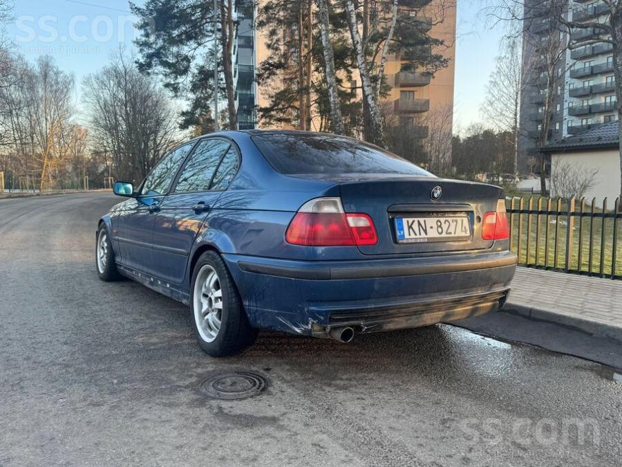 Zils BMW 320 2001 Rīga, ar dzinēja tilpumu 2.00 L un nobraukumu 326 tūkst. km par 1600 €, foto 5 vietnē AUTOMOTO.COM.LV