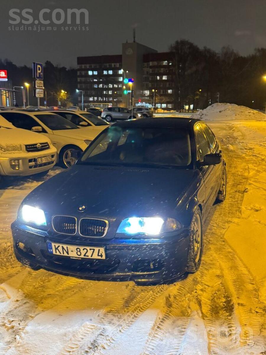 Zils BMW 320 2001 Rīga, ar dzinēja tilpumu 2.00 L un nobraukumu 326 tūkst. km par 1600 €, foto 9 vietnē AUTOMOTO.COM.LV