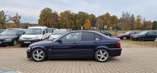 Blue BMW 320 2001 in Valmiera, with an engine capacity of 2.00 L and mileage of 377 thousand km for 2700 €, photo 5 on AUTOMOTO.COM.LV