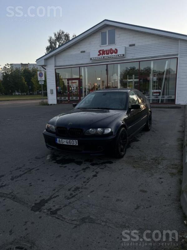 Blue BMW 320 2001 in Riga, with an engine capacity of 2.00 L and mileage of 400 thousand km for 1600 €, photo 1 on AUTOMOTO.COM.LV