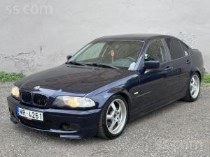 Blue BMW 320 2001 in Riga, with an engine capacity of 2.00 L and mileage of 413 thousand km for 1990 €, photo 3 on AUTOMOTO.COM.LV