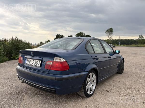 Blue BMW 320 2001 in Riga, with an engine capacity of 2.00 L and mileage of 250 thousand km for 2250 €, photo 3 on AUTOMOTO.COM.LV