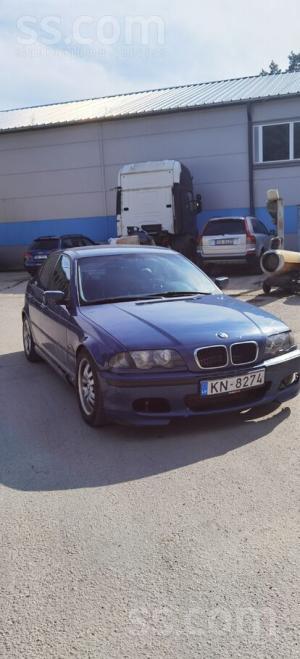 Синий БМВ 320 2001 в Рига, объемом двигателя 2.00 л и пробегом 327 тыс. км за 1400 €, фото  на AUTOMOTO.COM.LV