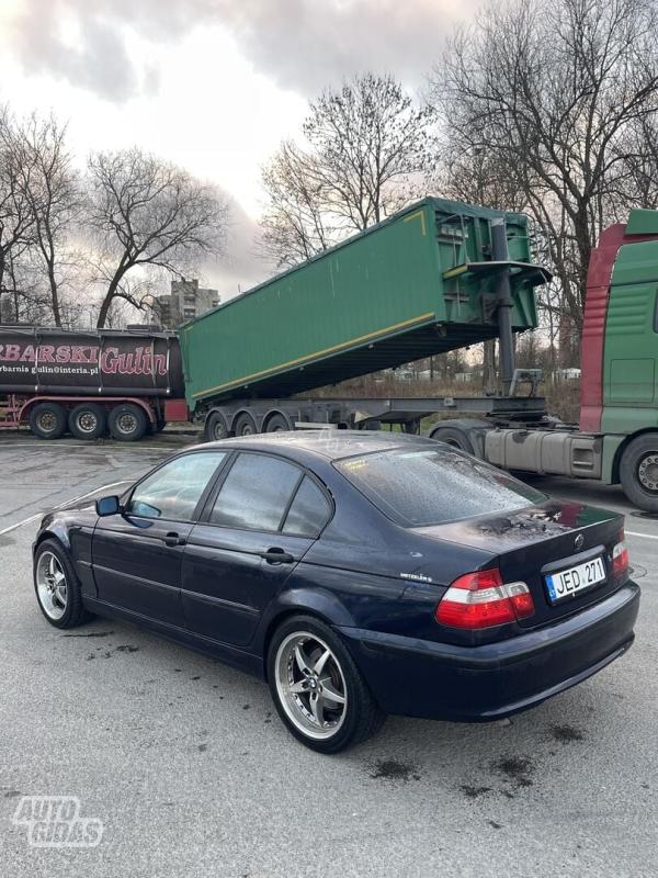 Blue BMW 320 2002 in Klaipeda, with an engine capacity of 2.00 L and mileage of 400 thousand km for 1750 €, photo 4 on AUTOMOTO.COM.LV