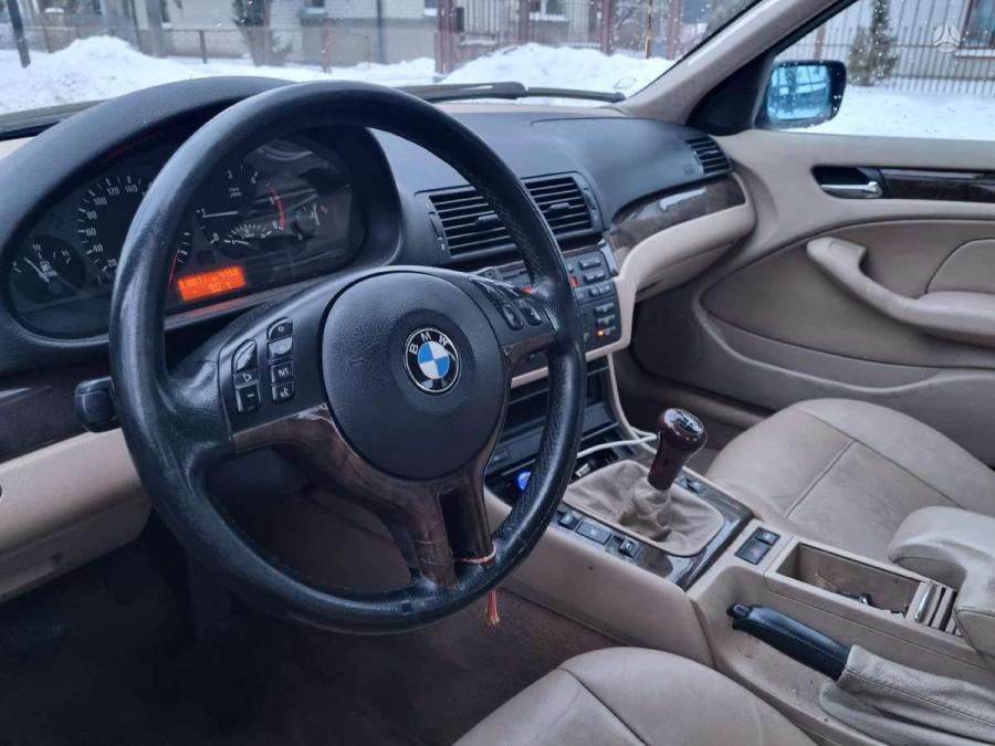 Zils BMW 320 2002 Alīta, ar dzinēja tilpumu 2.00 L un nobraukumu 318 tūkst. km par 1350 €, foto 6 vietnē AUTOMOTO.COM.LV