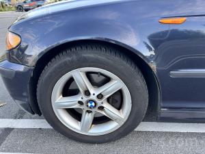 Zils BMW 320 2002 Rīga, ar dzinēja tilpumu 2.00 L un nobraukumu 303 tūkst. km par 2300 €, foto 11 vietnē AUTOMOTO.COM.LV