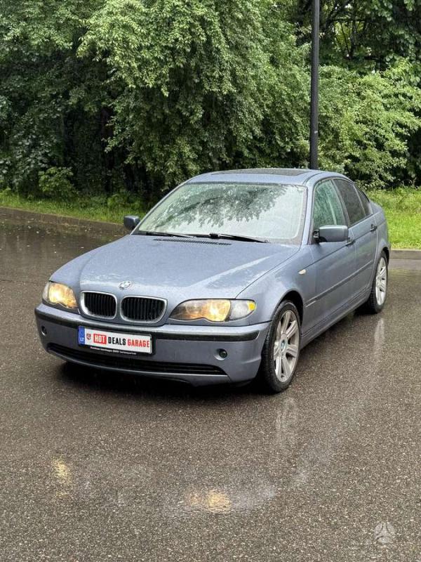 Синий БМВ 320 2003 в Вильнюс, объемом двигателя 2.00 л и пробегом 390 тыс. км за 1900 €, фото 1 на AUTOMOTO.COM.LV