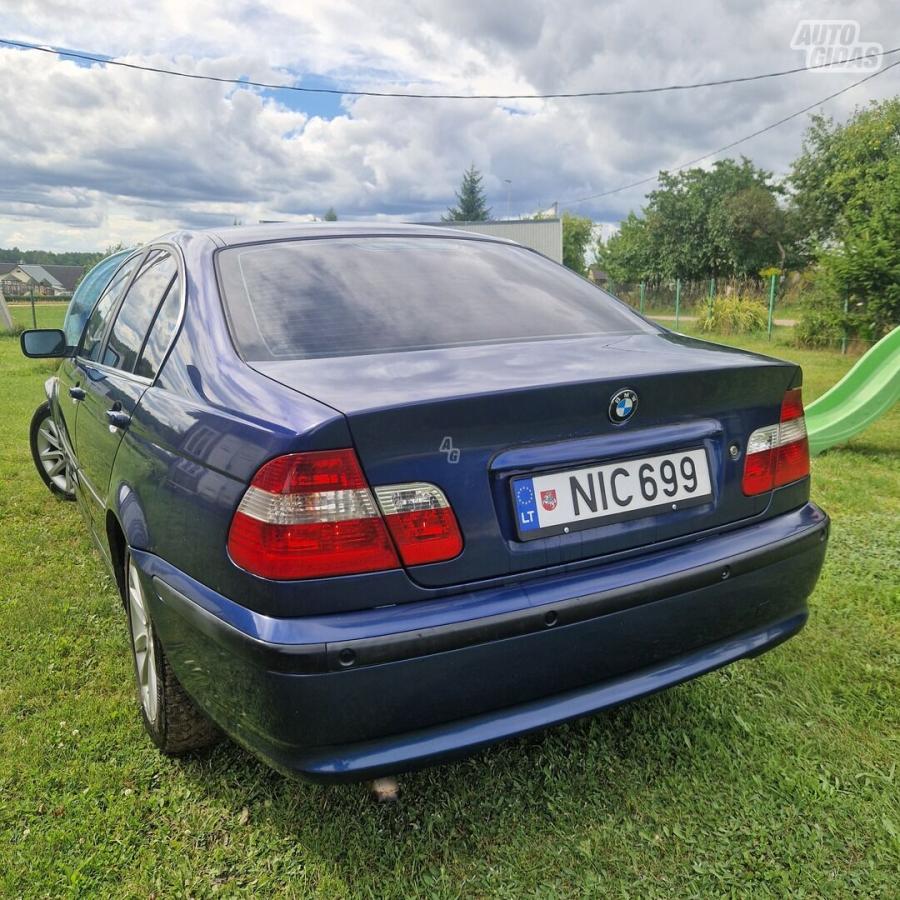 Blue BMW 320 2003 in Vilnius, with an engine capacity of 2.00 L and mileage of 494 thousand km for 1650 €, photo 8 on AUTOMOTO.COM.LV