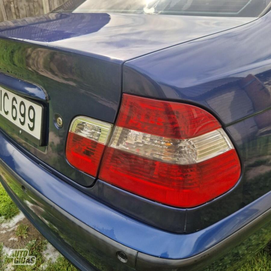 Blue BMW 320 2003 in Vilnius, with an engine capacity of 2.00 L and mileage of 494 thousand km for 1650 €, photo 14 on AUTOMOTO.COM.LV