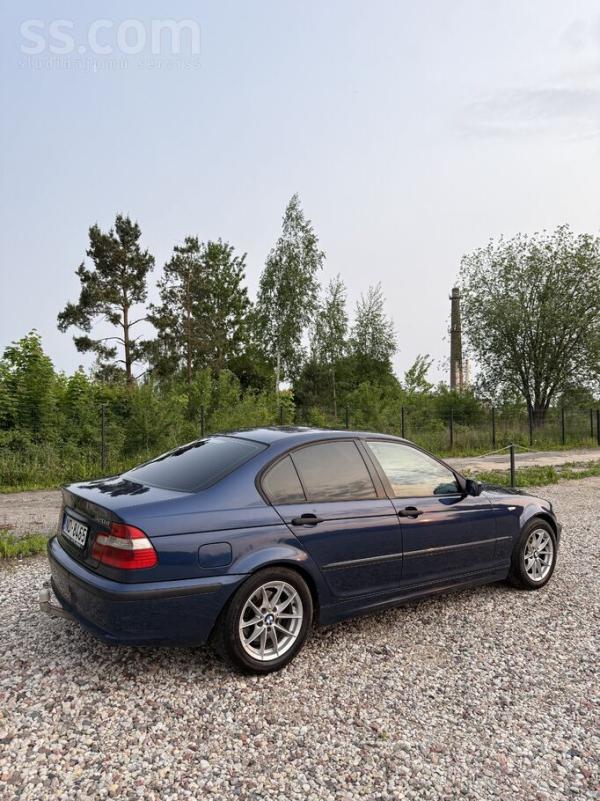 Blue BMW 320 2004 in Tukums, with an engine capacity of 2.00 L and mileage of 374 thousand km for 2490 €, photo 3 on AUTOMOTO.COM.LV