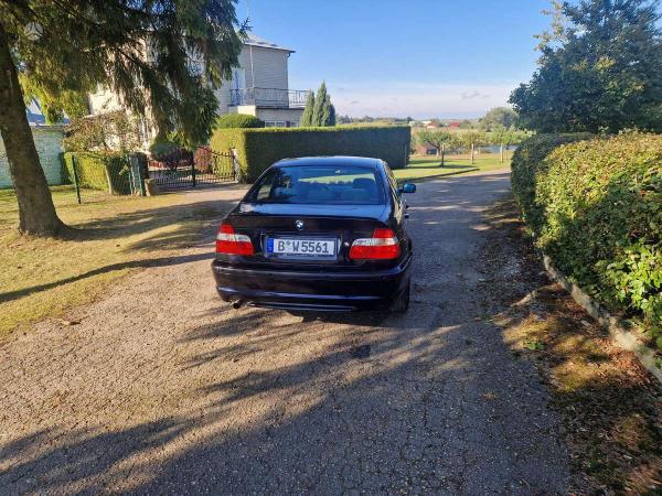 Zils BMW 320 2004 Kėdainiai, ar dzinēja tilpumu 2.00 L un nobraukumu 244 tūkst. km par 2800 €, foto 5 vietnē AUTOMOTO.COM.LV